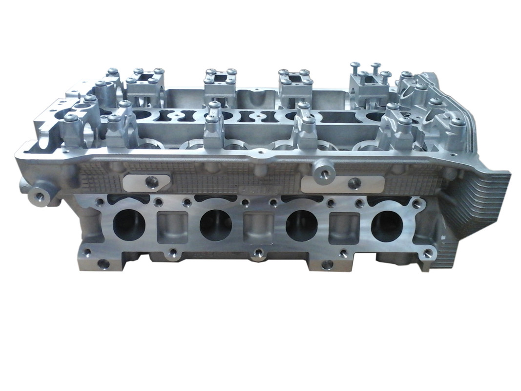 1.8T 20V Engine Cylinder Head For VW Passat B5 Beetle AUDI A4 TT 06A103351L